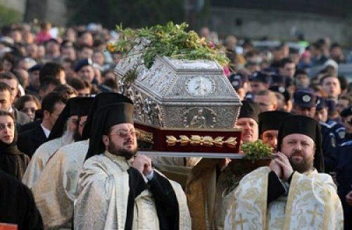 Οσία Παρασκευή η νέα, η Επιβατινή – Η προστάτις των Βαλκανίων – kimintenia